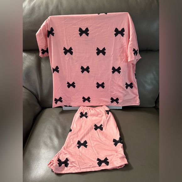 Intimates & Sleepwear | New Pink Pajamas With Black Bow Pattern | Poshmark
